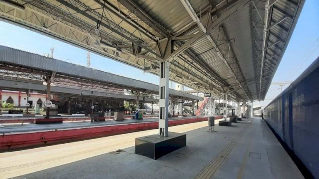 સુરતમાં ઉધના રેલવે સ્ટેશનની કાયાકલ્પ, ઉદ્ઘાટન સમારોહની તૈયારી ...