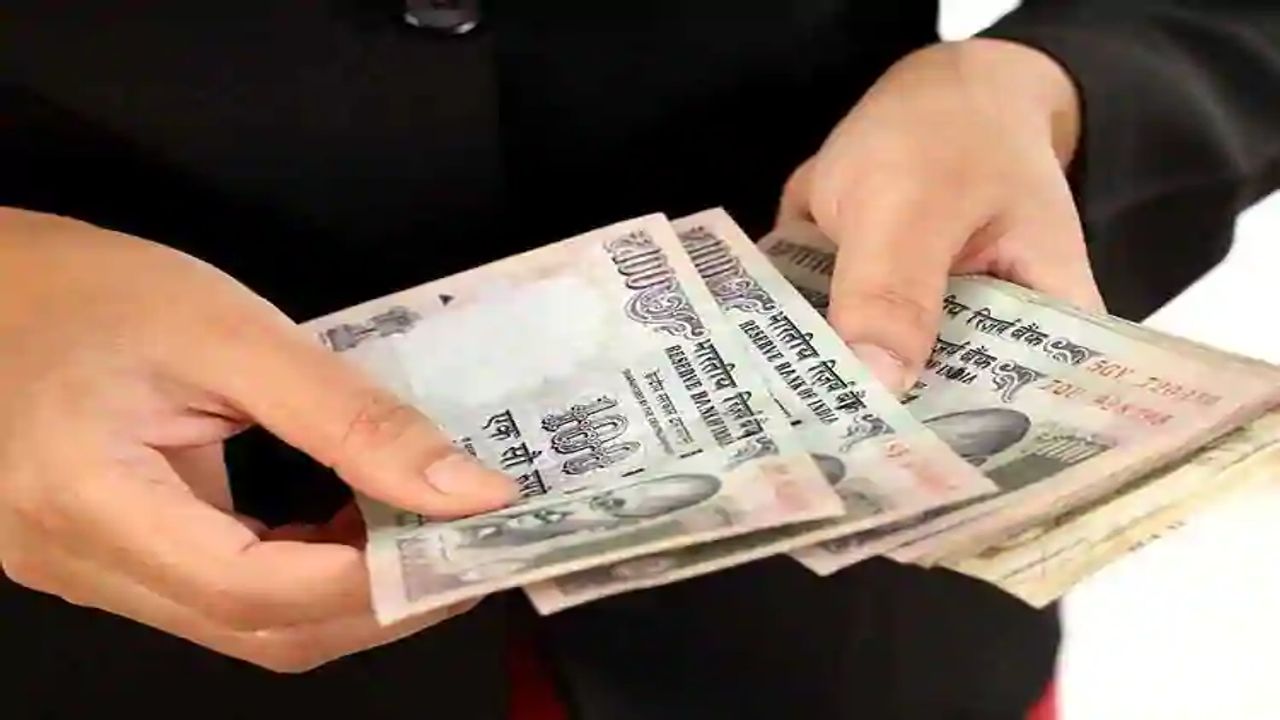 Surat : પેઢીમાં કામ કરતા કર્મચારીનું કારસ્તાન, પુણામાં આંગડિયા પેઢીનો ...