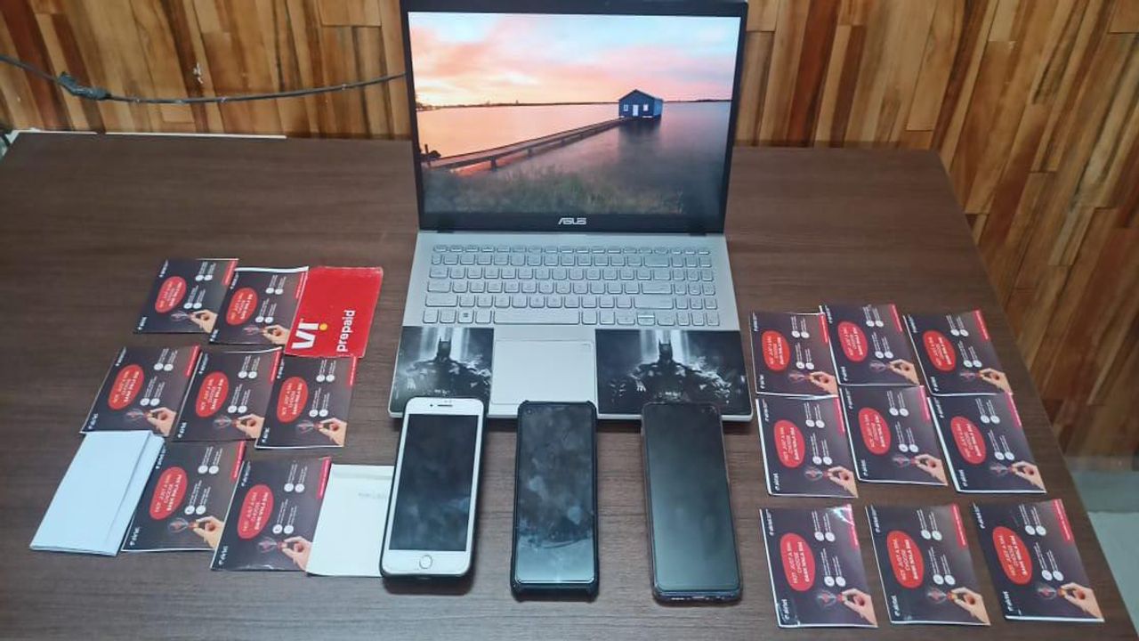 Jamnagar : સાઇબર ક્રાઇમ સેલને મોટી સફળતા, ઇન્સ્ટન્ટ લોન એપ્લિકેશનનાં ...