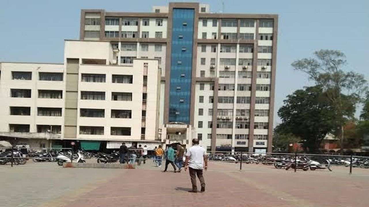 Surat News : નવ વર્ષથી ચાલી રહેલા કેસનો આવ્યો અંત, કોર્ટે આરોપીને ...