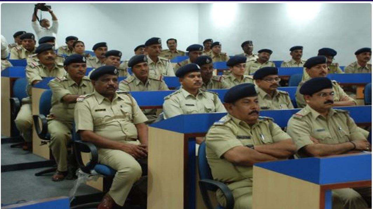 વિધાનસભાની ચૂંટણી પહેલા PSI અને PIની બદલીના આદેશ, એક જ સ્થળે ત્રણ ...