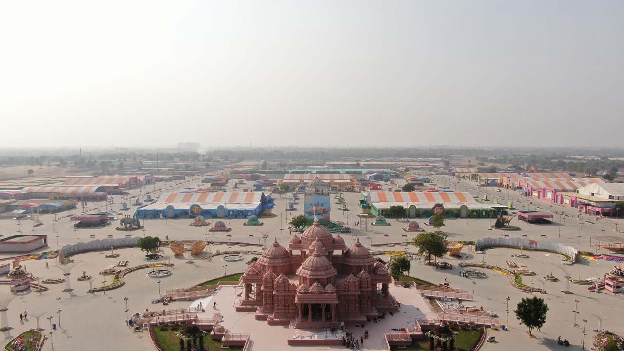 PSM100 : અમદાવાદની ધરતી ઐતિહાસિક મહોત્સવ માટે તૈયાર, પ્રમુખ સ્વામી ...